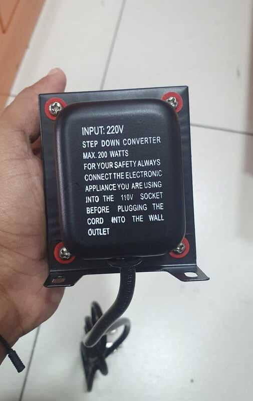 Voltage Converter 220V to 110V, 200W, Model#2